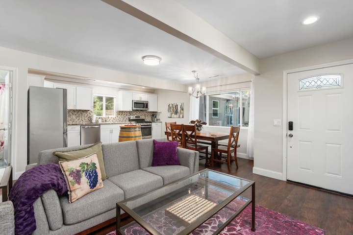 2 Bedroom Cottage Close To Wineries & Downtown - Paso Robles, CA