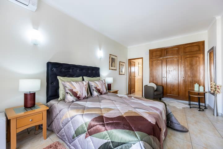 Great Double Bedroom Lagos,portomós - Lagos, Portugal