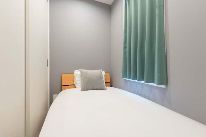 Near Shinjuku Station/c03 - Shinjuku City