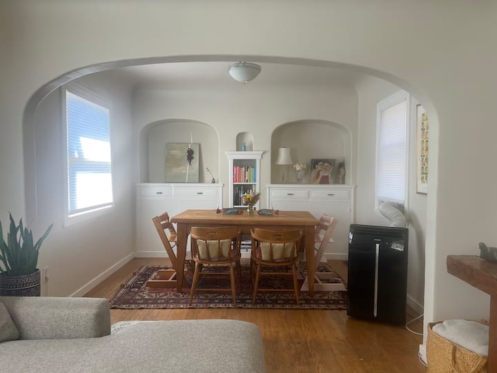 Farmhouse Close To Town - San Anselmo, CA