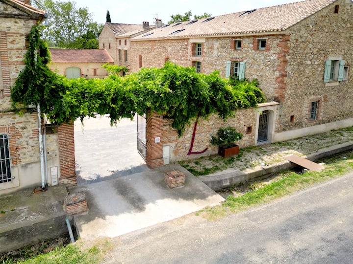 Château Lauriga Gîte Syrah Entre Chai Et Vignes - Thuir