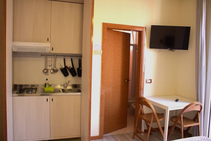 Monolocale Senza Balcone 2 Pers. - Misano Adriatico