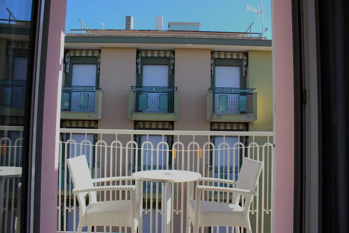 Monolocale Con Balcone 3 Persone - Misano Adriatico