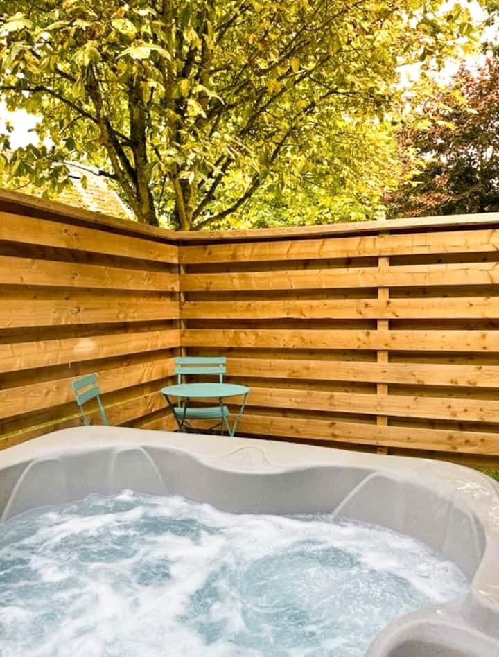 Lugh 9 - Hot Tub - Cabin In Perth, Pets - Perth