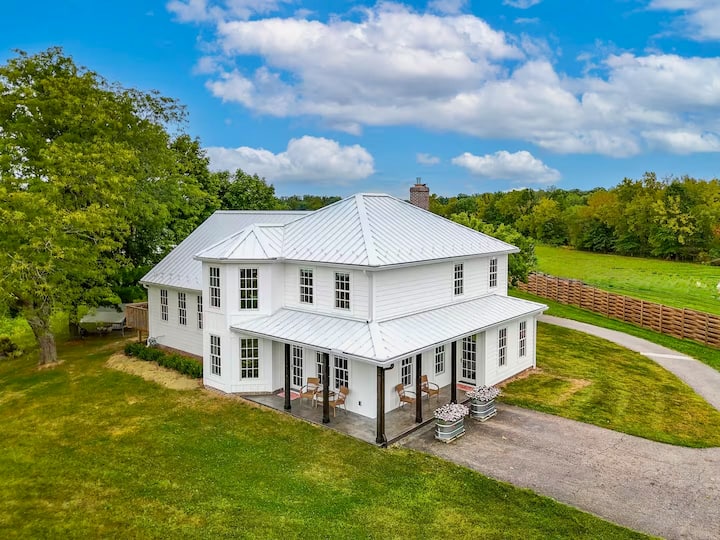 Farm At Brandywine Falls -Chickens -Eggs -Cvnpark - Cuyahoga Valley National Park