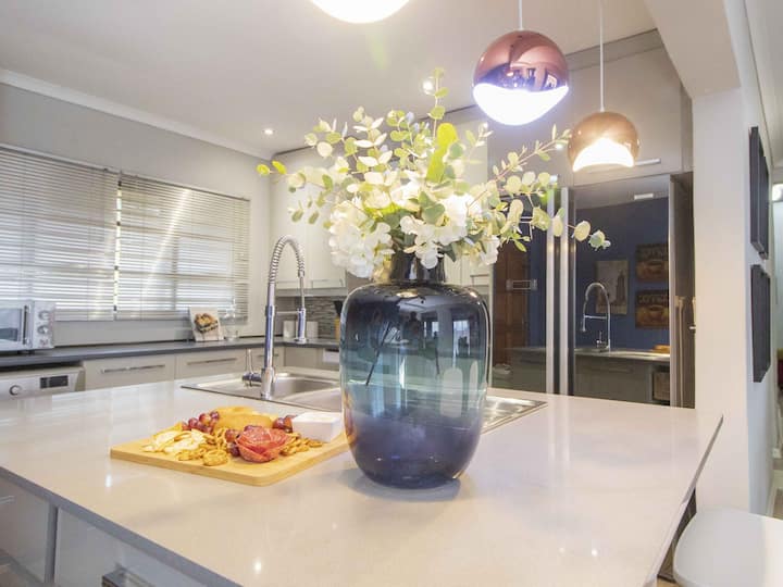 Quiet Serene House On The Hill: Masowe Maseru - Lesotho