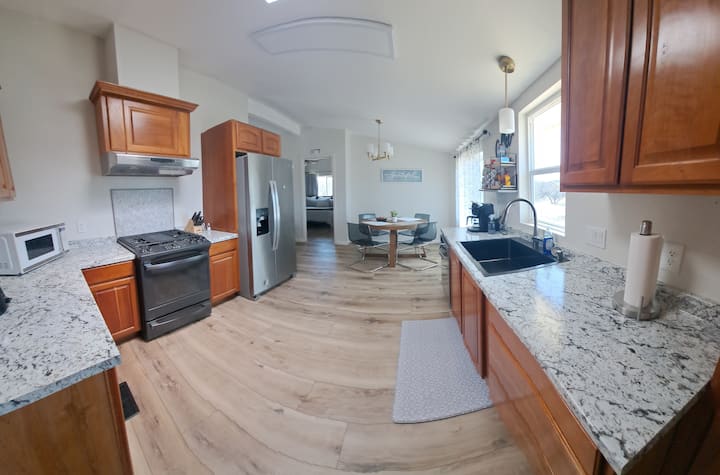 3 Bed Home On Historic 80 Near Benson & Tombstone - Kartchner Caverns State Park, Benson