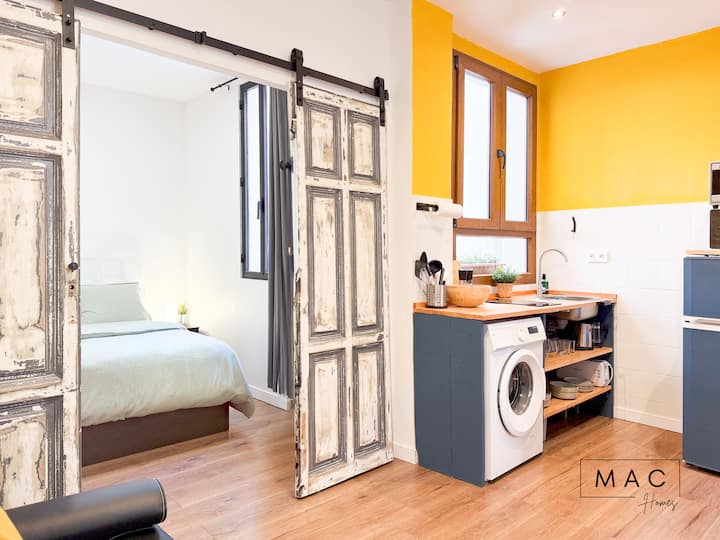 Bohemio Y Vibrante En Lavapiés, A Pasos De Sol - Villaverde Bajo / Estación Cercanías