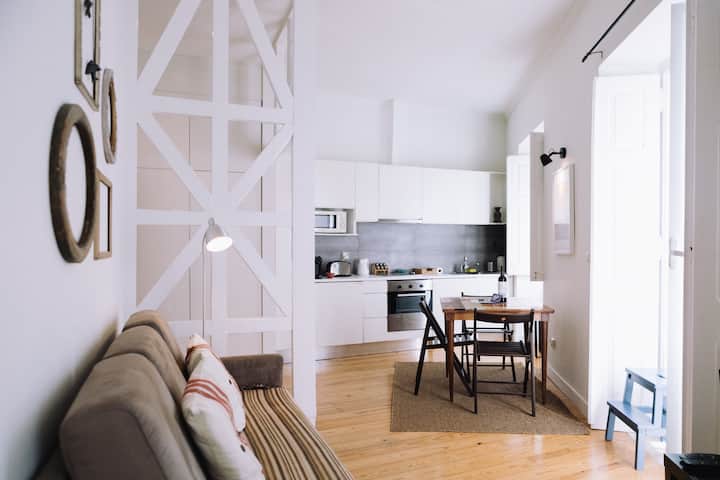 Santos Mercatudo 2nd Floor - Lisboa