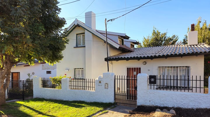 Casa Completa Para 5 Personas. - San Carlos de Bariloche