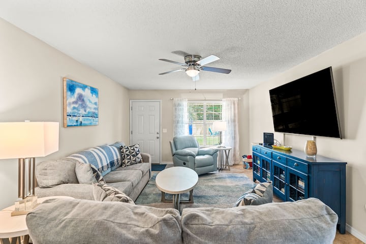 Cozy Duplex In Navarre,  Pet Friendly - Navarre, FL