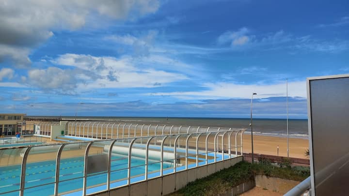 Charmant F2 De 34 M² Front De Mer Avec Balcon - Courseulles-sur-Mer