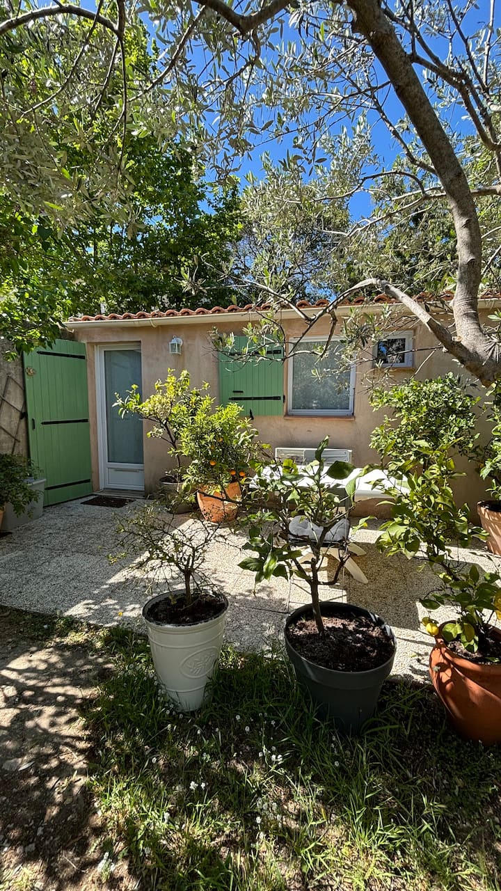 Studio Confort En Front De Mer - Calanque du Mugel