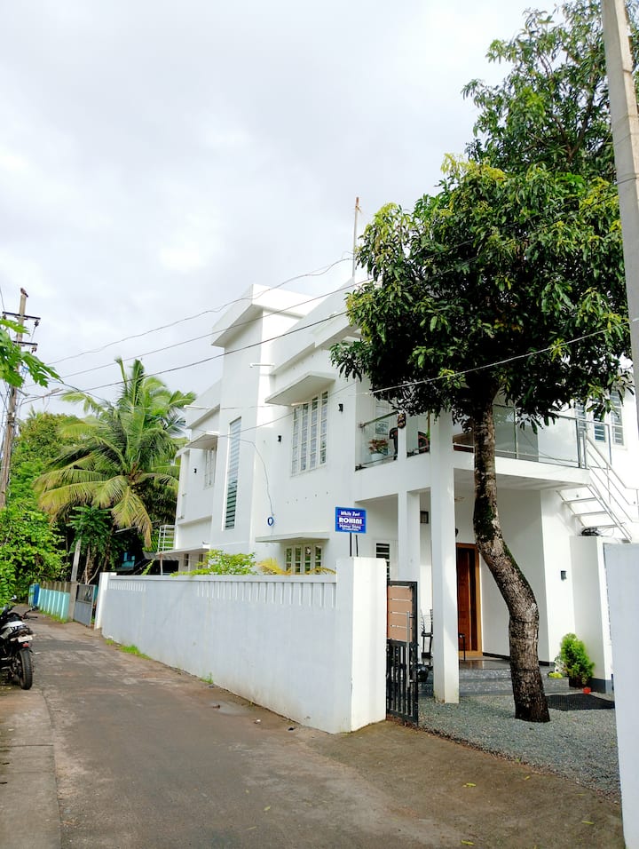 Rohini Homestay &Serviced Villa-explore Alleppy - Alappuzha