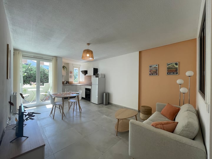 Beau T2 Rénové Au Calme, à Montpellier. - Montpellier