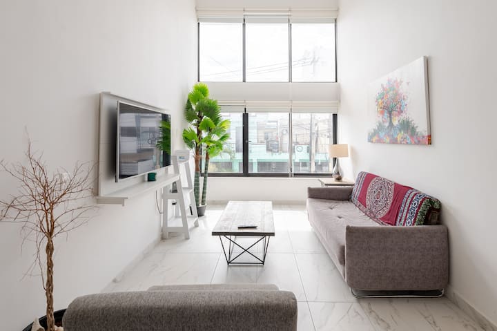 Majestic Apt/ Pool/gym/parking/5min Playa - Playa del Carmen