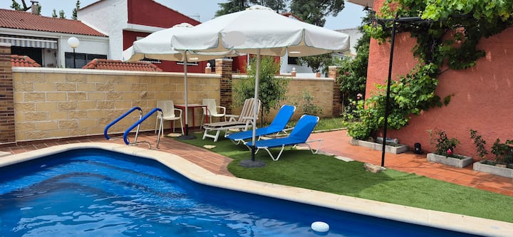 Chalet Vacacional En Pelayos - Cadalso de los Vidrios