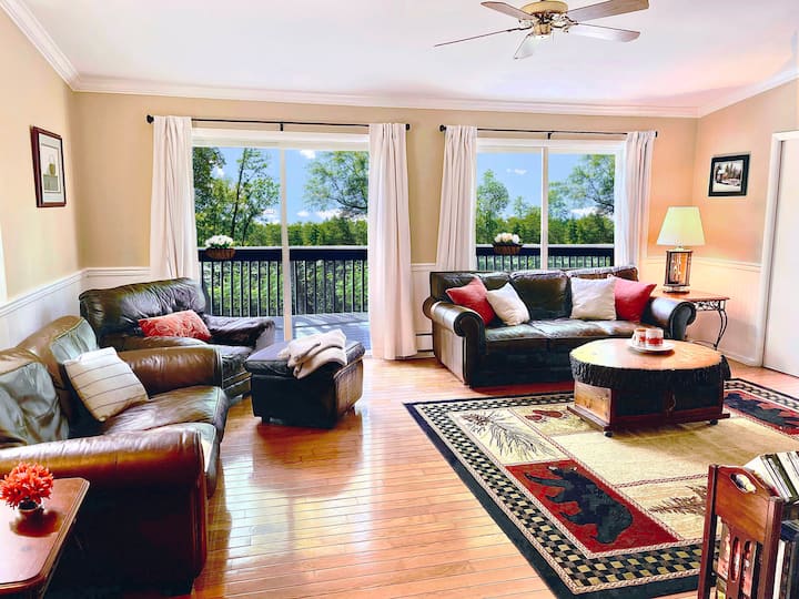Amazing Home Near Town W/ Game Room/gym/king Beds! - Malvern, PA