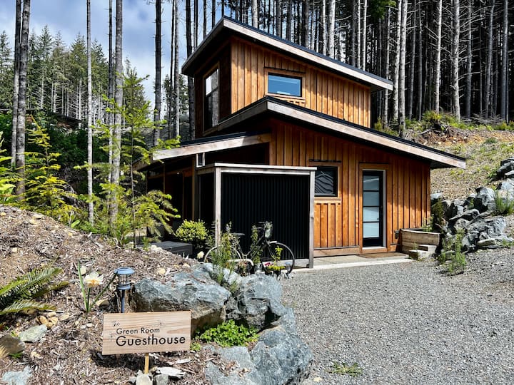 Green Room Guesthouse - Vancouver Island