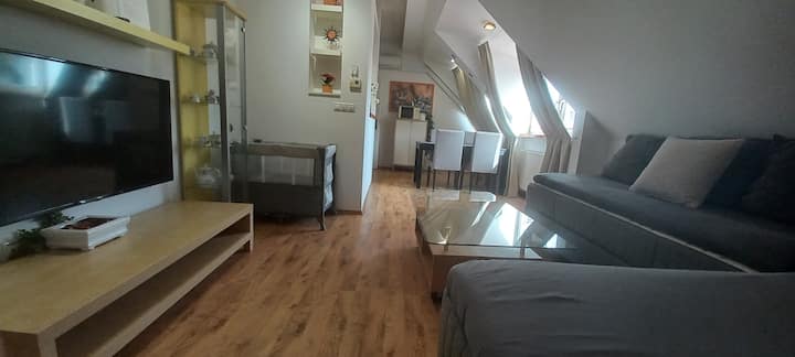 A-m Condominium 1 Breezy - Veszprém