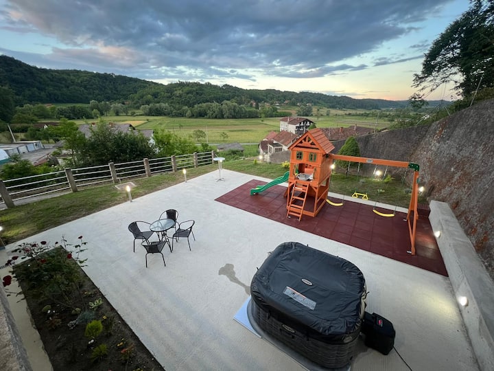 Holiday Home Ana With Sauna, Jacuzzi & Playground - Zlatar