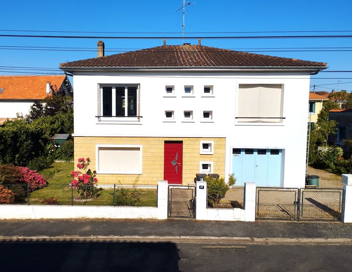 Maison Au Calme Avec Jardin - Bergerac