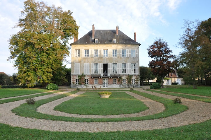 Dream Room In Charming Chateaux - Senlis