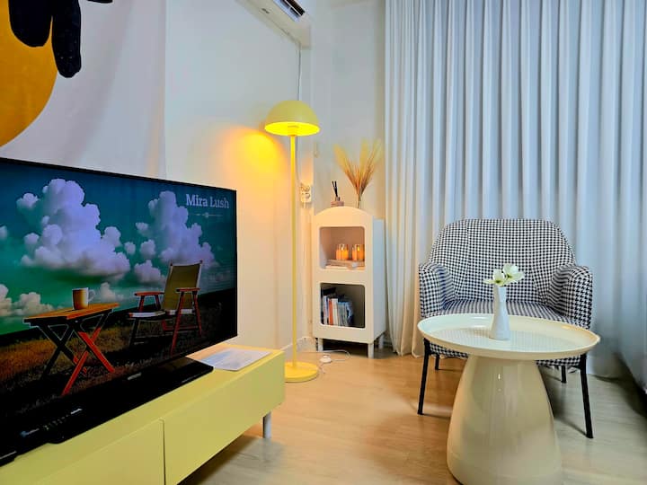 Gangnam 15 Minutes And Hongdae 20 Minutes·netflix - Seoul