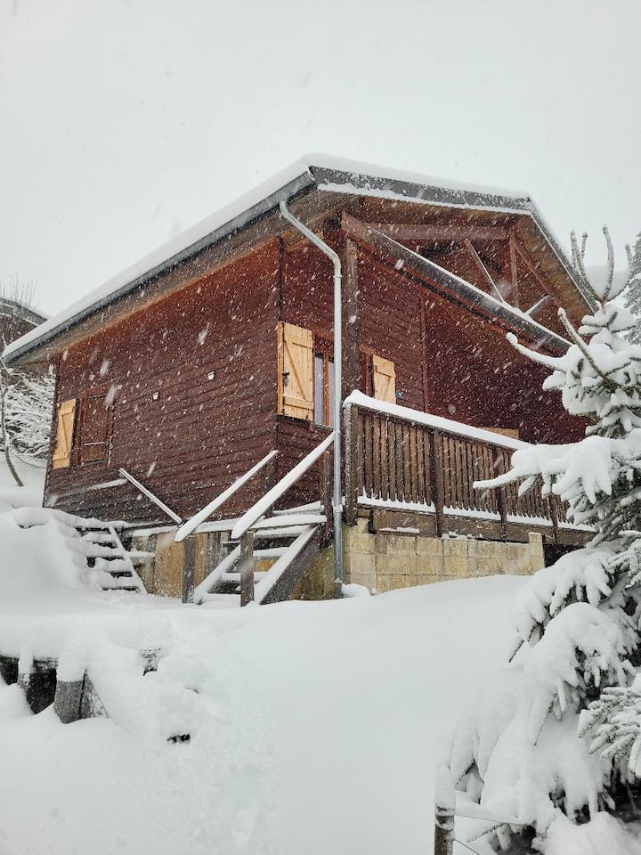 Chalet Les Randonneurs Spacieux 8 Couchages - Jura