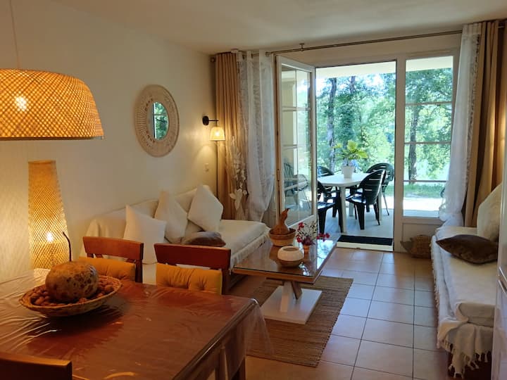 Appartement 4/5 Pers.arboré Vue Sur Lac - Monflanquin