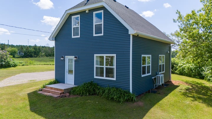 Mayfield Cottage, Close To Cavendish - Cavendish