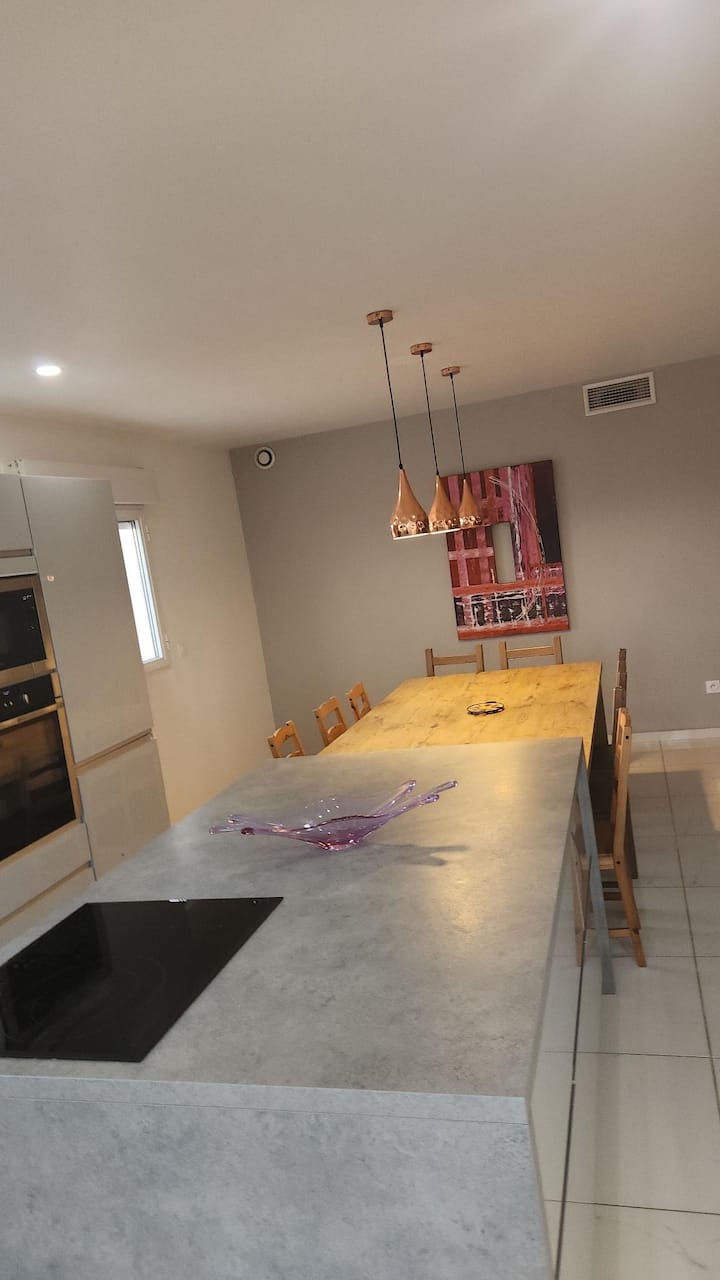 Appartement Familial 7 Pers • Parking Gratuit • - Montpellier