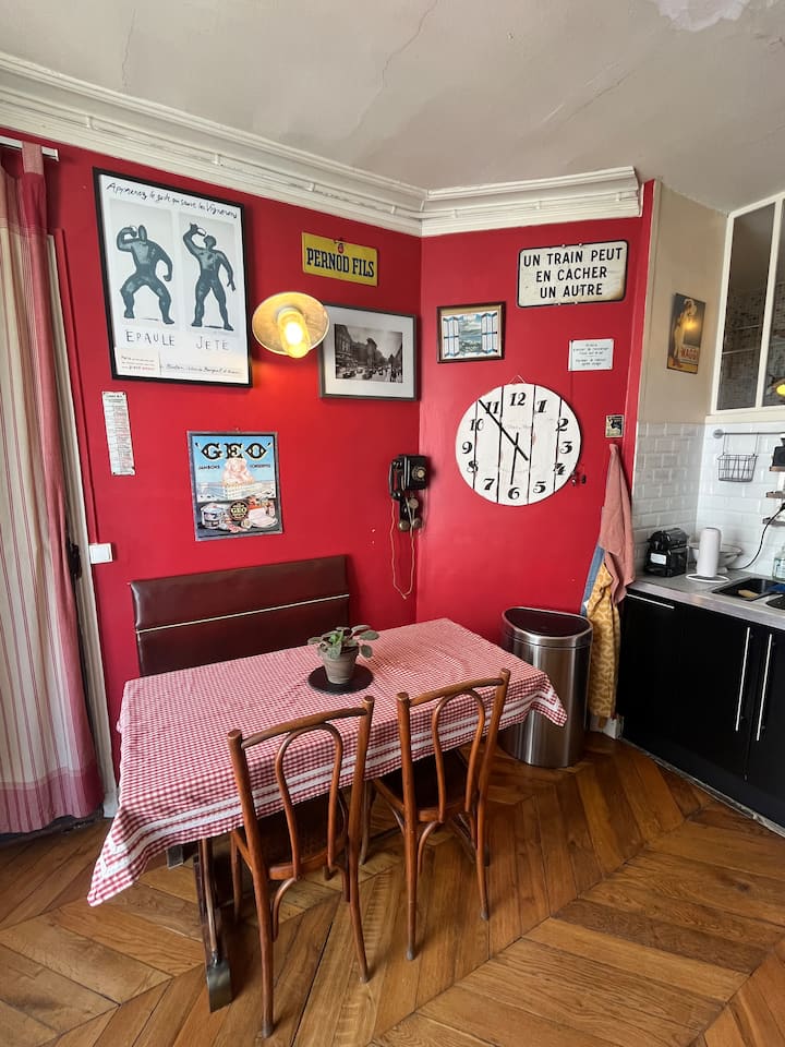 Appartement 2 Pièces Au Calme, Au Coeur De Paris - Paris