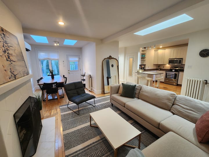 3 Bedroom Apt. Upstairs - Halifax