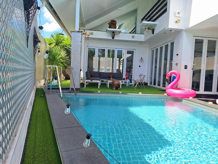 Villa Silver Rawai
銀池别墅
中文管家 - Phuket district, Thailand