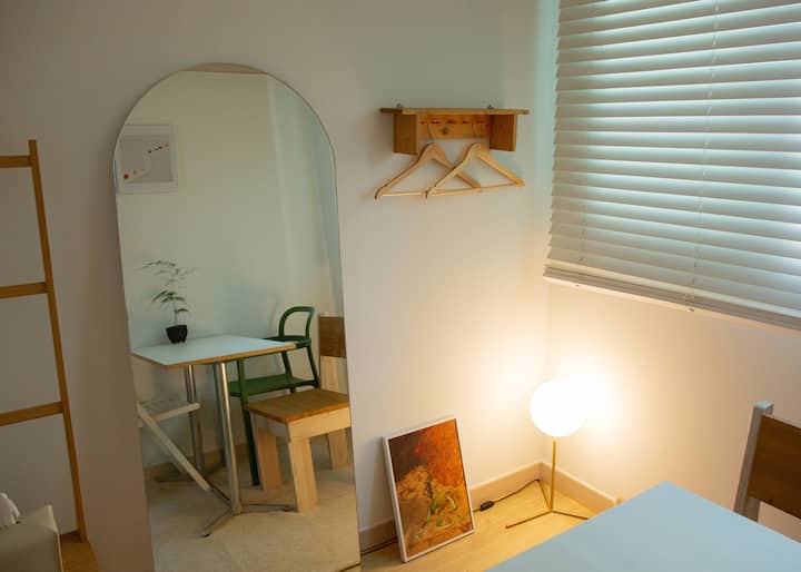 서울 중심지 감성 숙소, 낙산공원 동대문 #케데헌 - Seoul