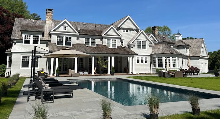 Avail 4th Of July Week! 5-bed W Heated Pool - Bridgeport, CT