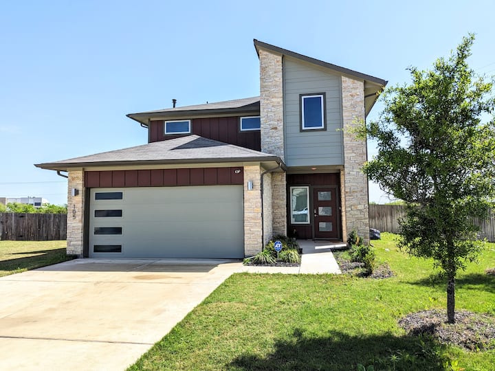 San Marcos Emerald *Cozy Home* - San Marcos, TX