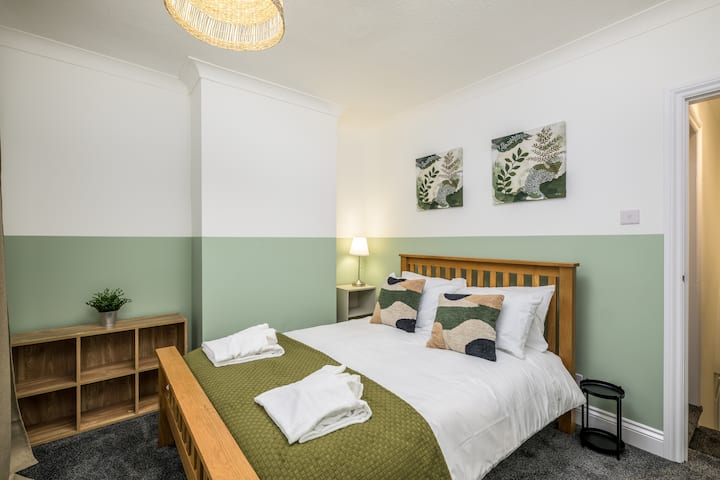 Vale House By Eden Accommodation - Wicksteed Park