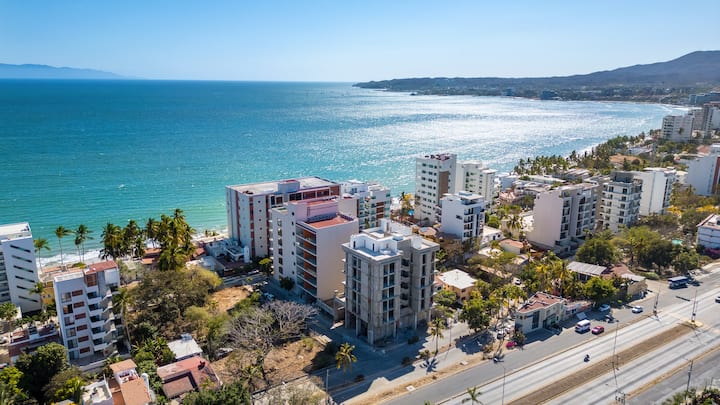 Casa De Rubi: Ocean Views & Luxe Amenities - Bucerías