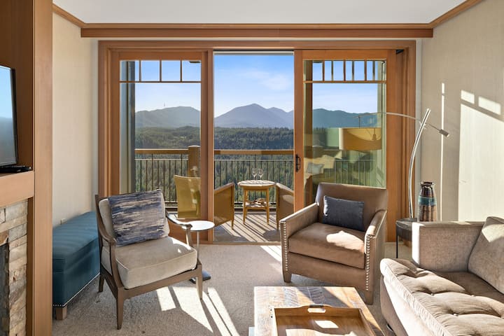 Deluxe 1 Bdr Top Flr River View Balcony Fp Pool - Roslyn, WA