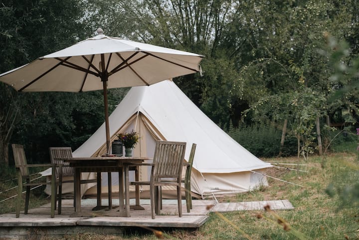 Een Paradijs In De Vlaamse Ardennen - Wilg - Flobecq