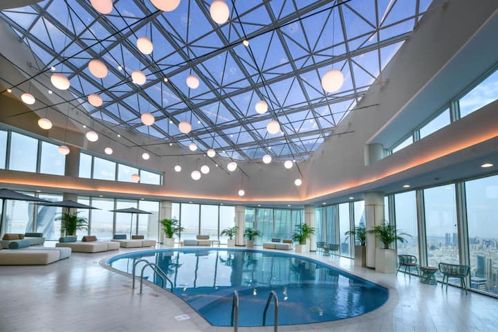 Serene Retreat Fabulous 2br Apt At Harbour Heights - Manama
