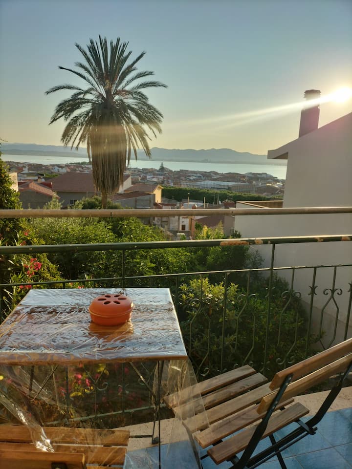 Palma E Bouganville Vista Mare - Sant'Antioco