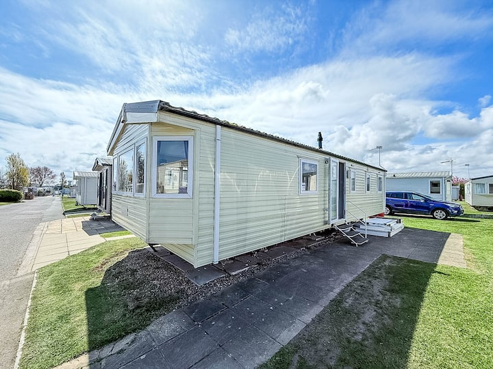 Caravan Nearby Scratby Beach Ref 50060e - Hemsby