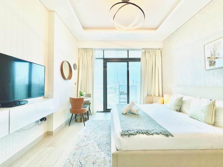 Studio | Best Skyline & Burj View | Azizi, Jaddaf - Dubai