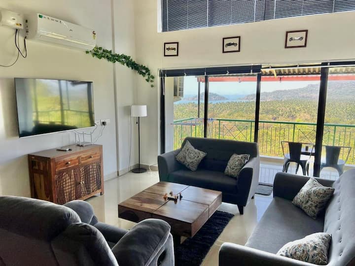 Para House -3bhk-seaview Balcony With Pool Palolem - Goa