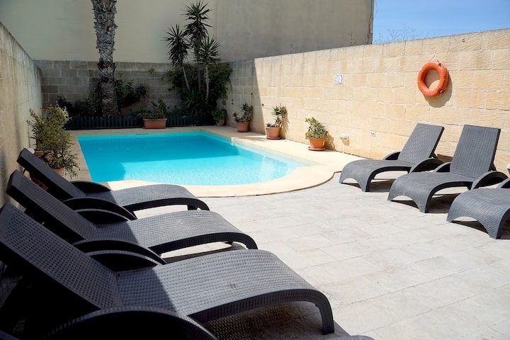 Bbq Nights -Pool - 28 Tranquil - Malta