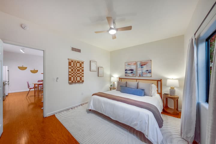 Central & Cozy | 1 Br 1 Ba | Near Alvernon Park - Tucson, AZ