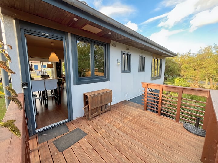 Maison Atypique -Jardin, Terrasse & Cabane Perchée - Cabourg